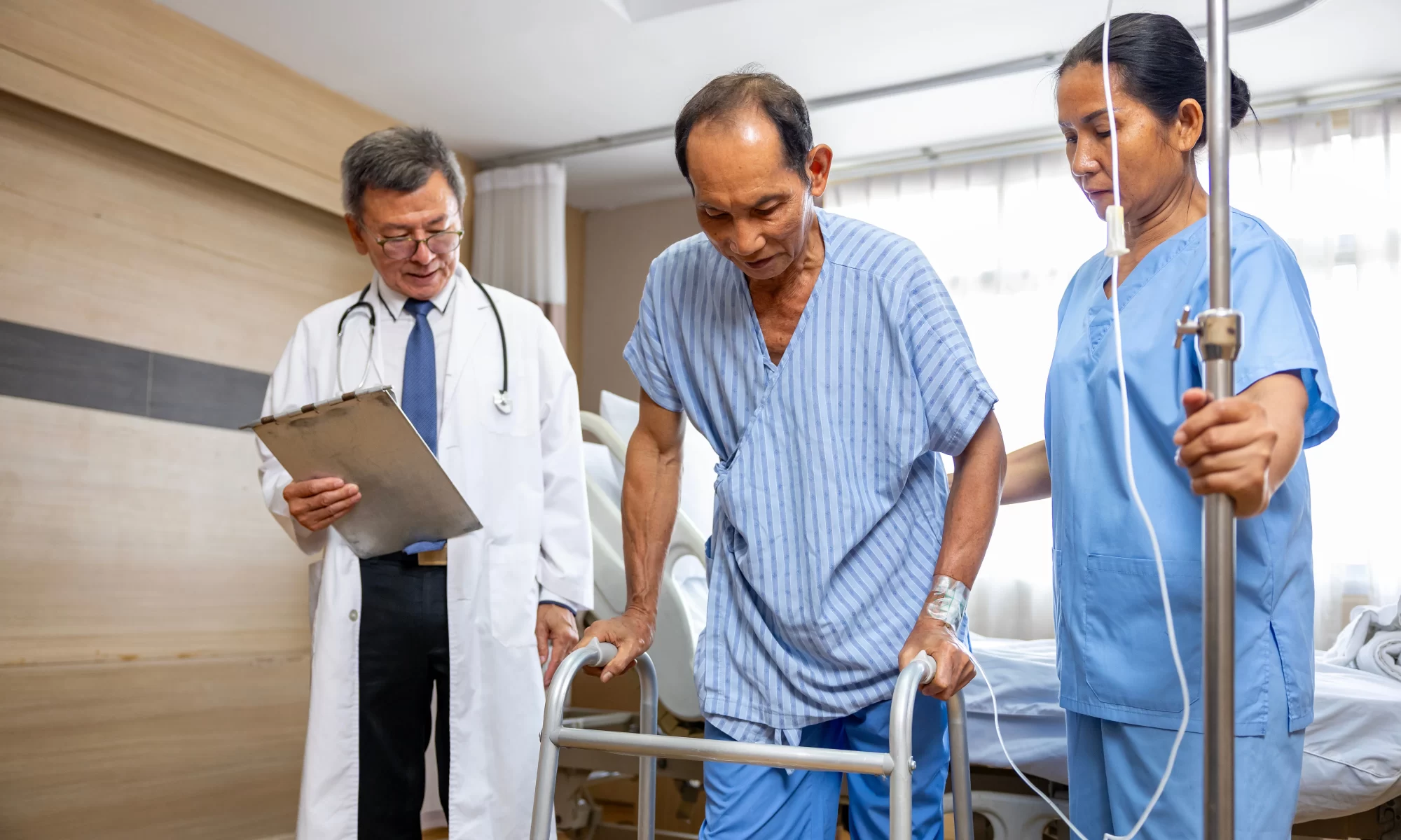 Types of Home Care Available After Surgery Recovery
